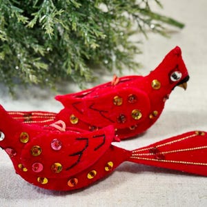 Vintage Felt Red Cardinal Birds Sequins and Beads Christmas Ornament ...