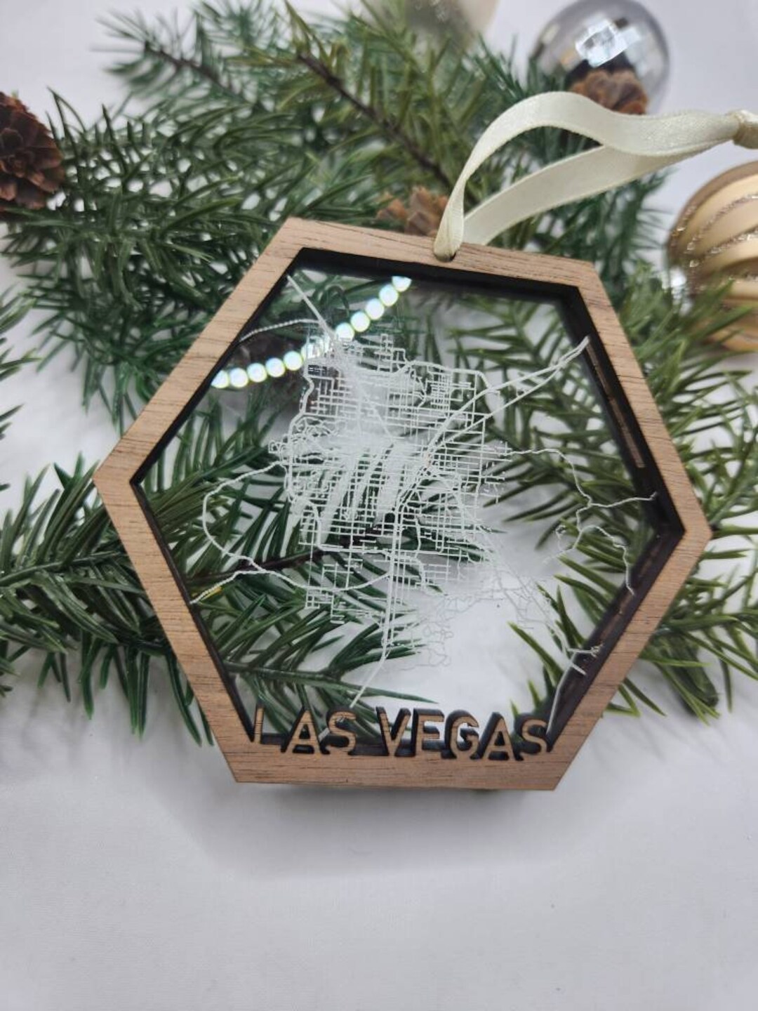 Personalized Engraved Hexagon Christmas Ornament With Map Location in Acrylic and Wood - Etsy