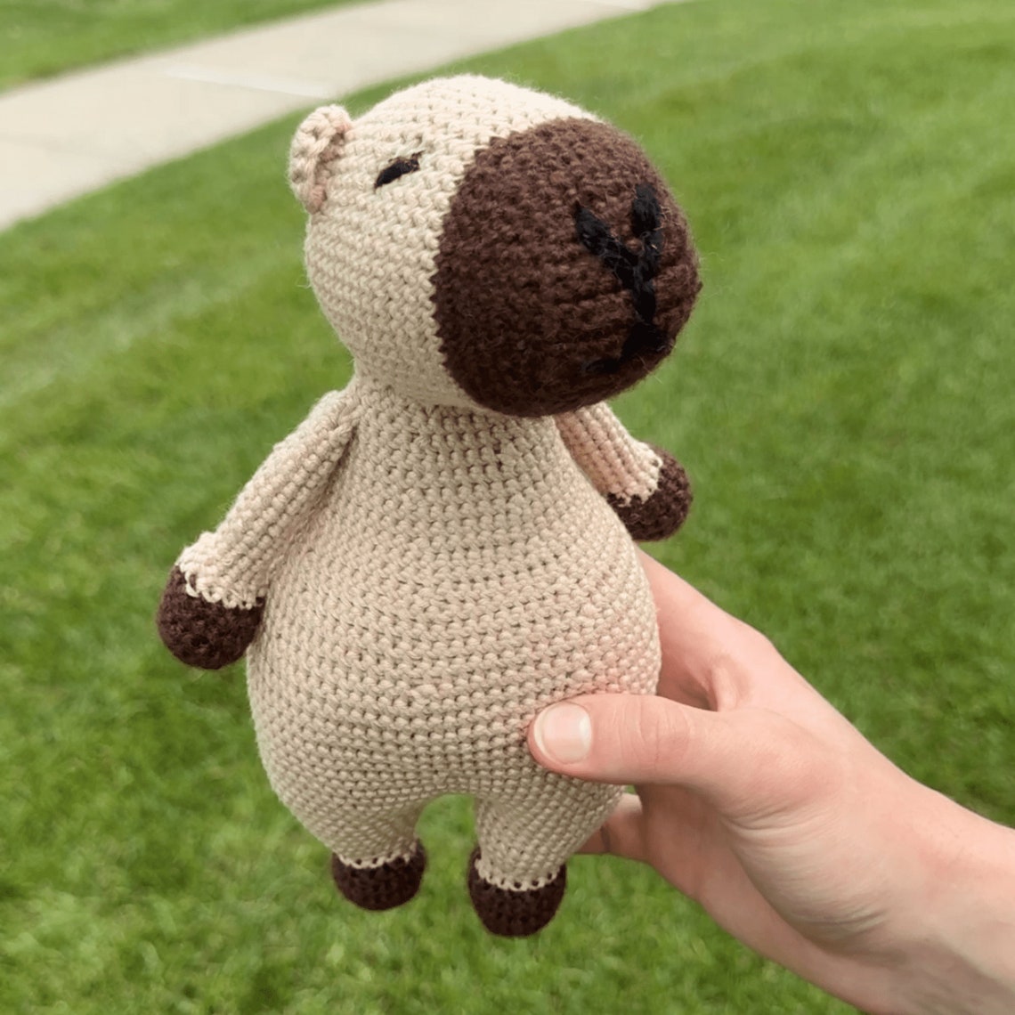 Crochet Capybara Pattern - Low-sew Amigurumi Tutorial - DIY Plush Toy ...