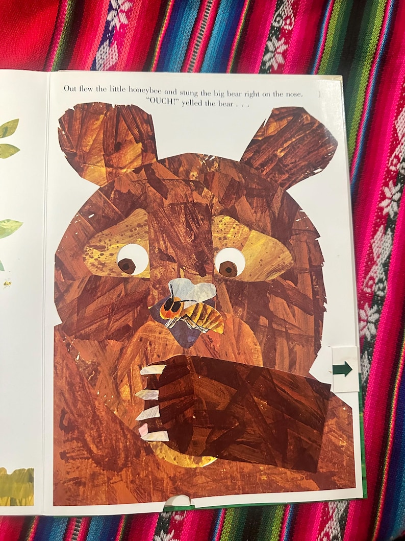 RARE VINTAGE the Honeybee and the Robber a Moving/picture Book by Eric ...