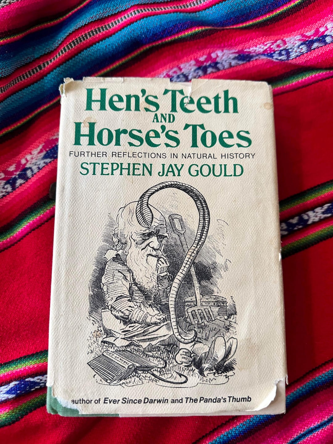 RARE VINTAGE Hen's Teeth and Horse's Toes by Stephen Jay Gould First ...