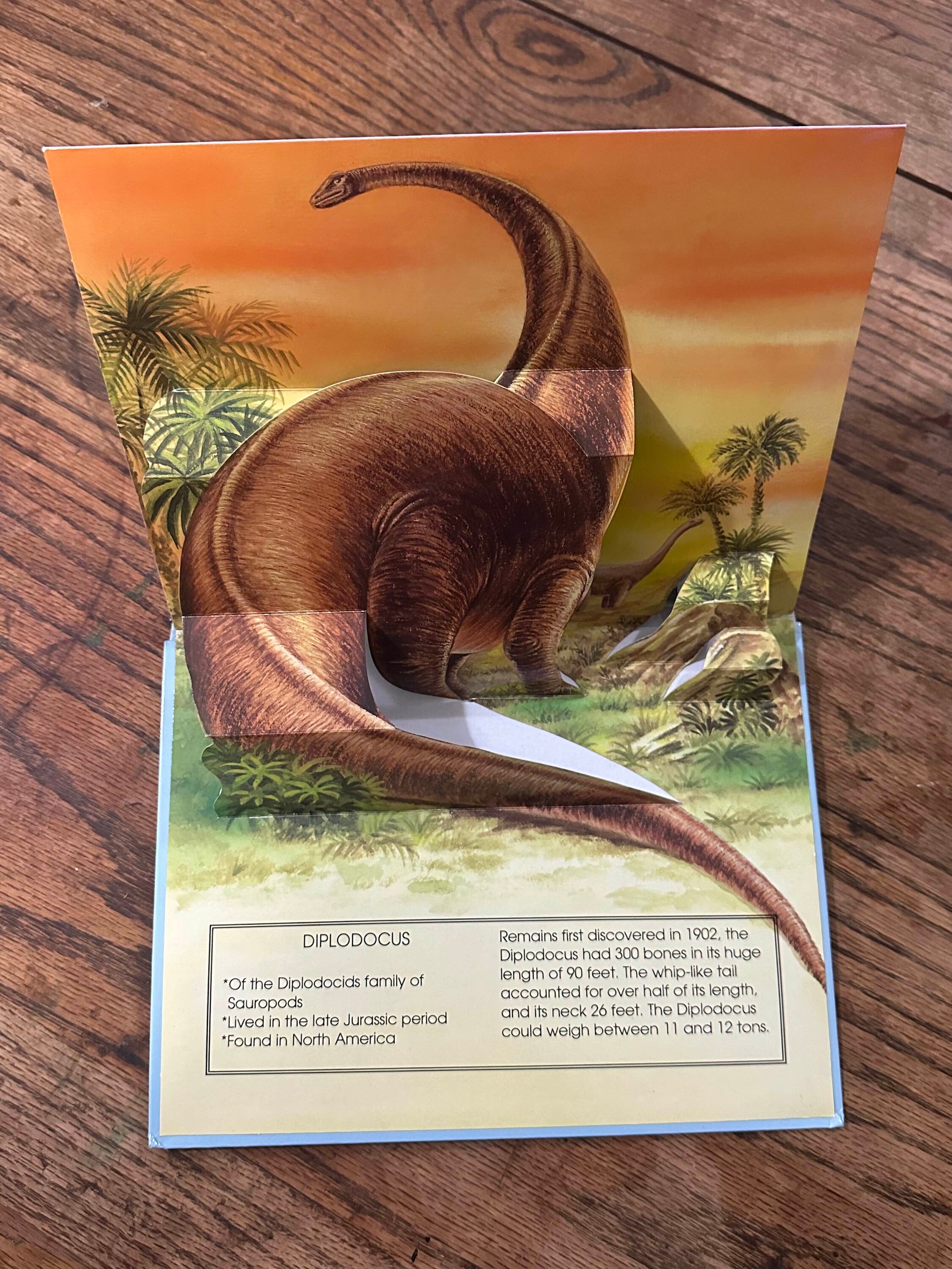 Dinosaurs Pop-up Book VINTAGE 2000s - Etsy