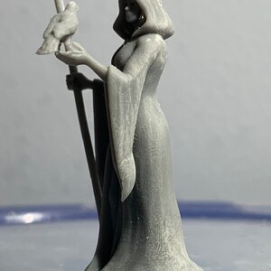 Raven Queen Miniature - Mz4250 - Mage Wizard Warlock Sorceress Elf ...