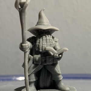 Male Dwarf Wizard Miniature - Mz4250 - Mage Sorcerer Warlock ...