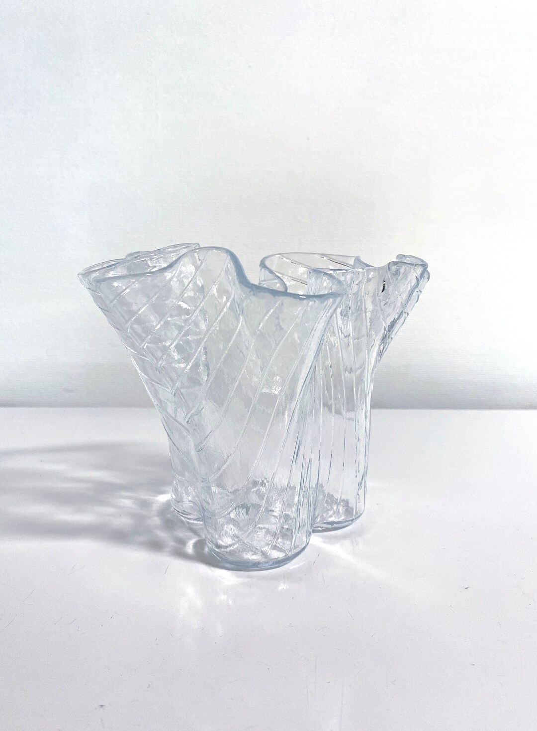 Extra-small Ruffle Glass Vase From Muurla Made in Finland - Etsy
