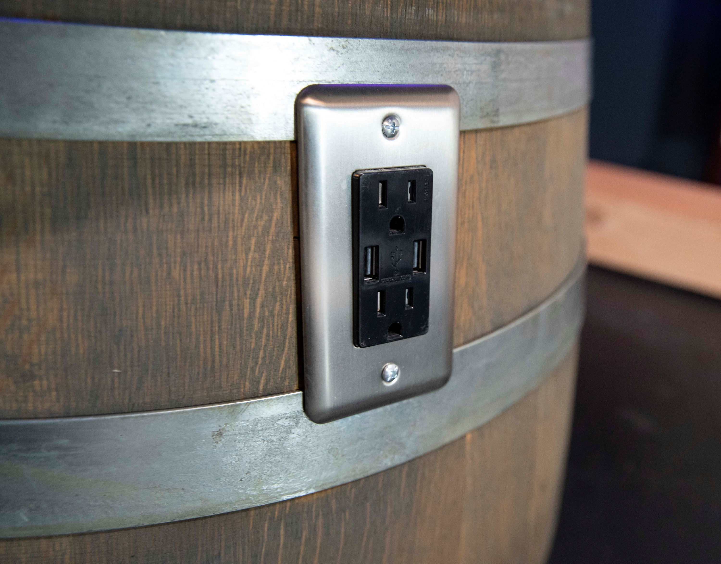 Concrete Cement Smart Table | Circular Coffee Table | 2x USB and Power ...