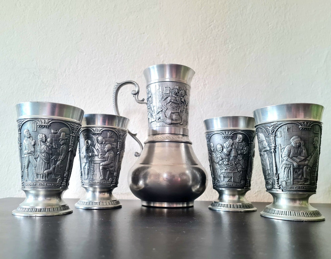 Wine Decanter Set With 4 Glasses, Liquor Schnapps Party Pitcher Jug ...