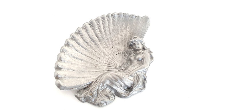 Art Nouveau Woman Lady With Burlesque Fan Trinket Dish Ashtray, Jewelry ...