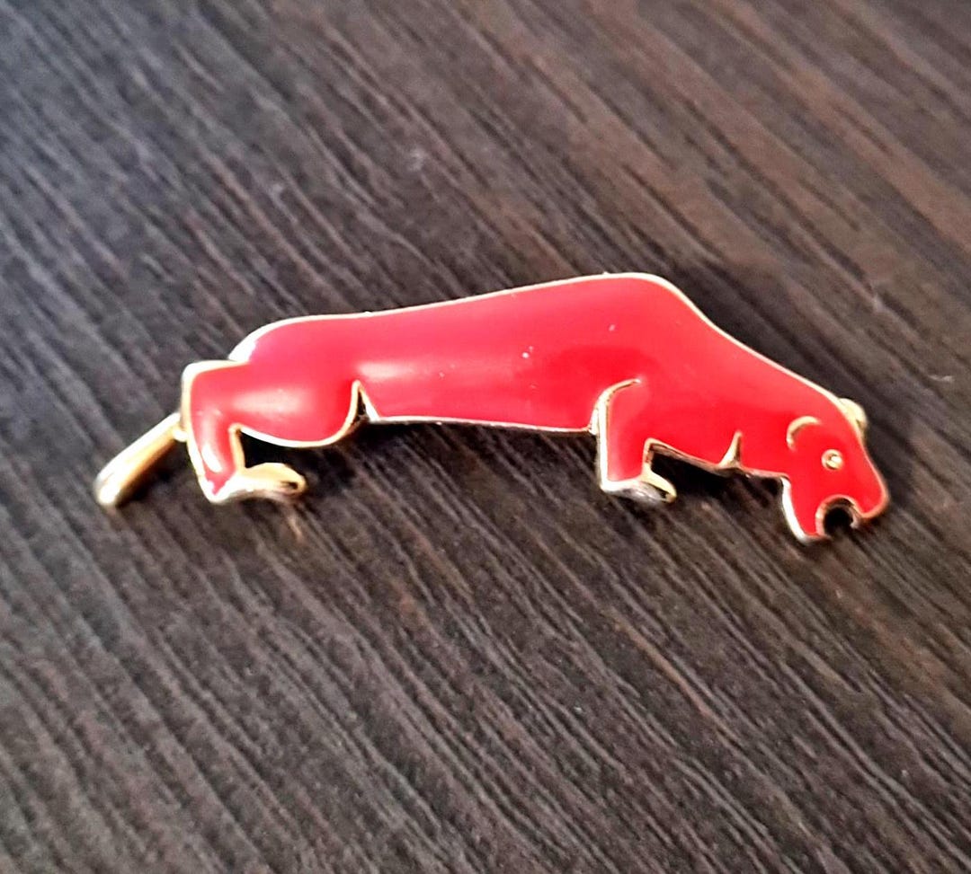 Jaguar Red Enamel Gold Tone Small Vintage Lapel Pin Badge, Jaguar Logo ...