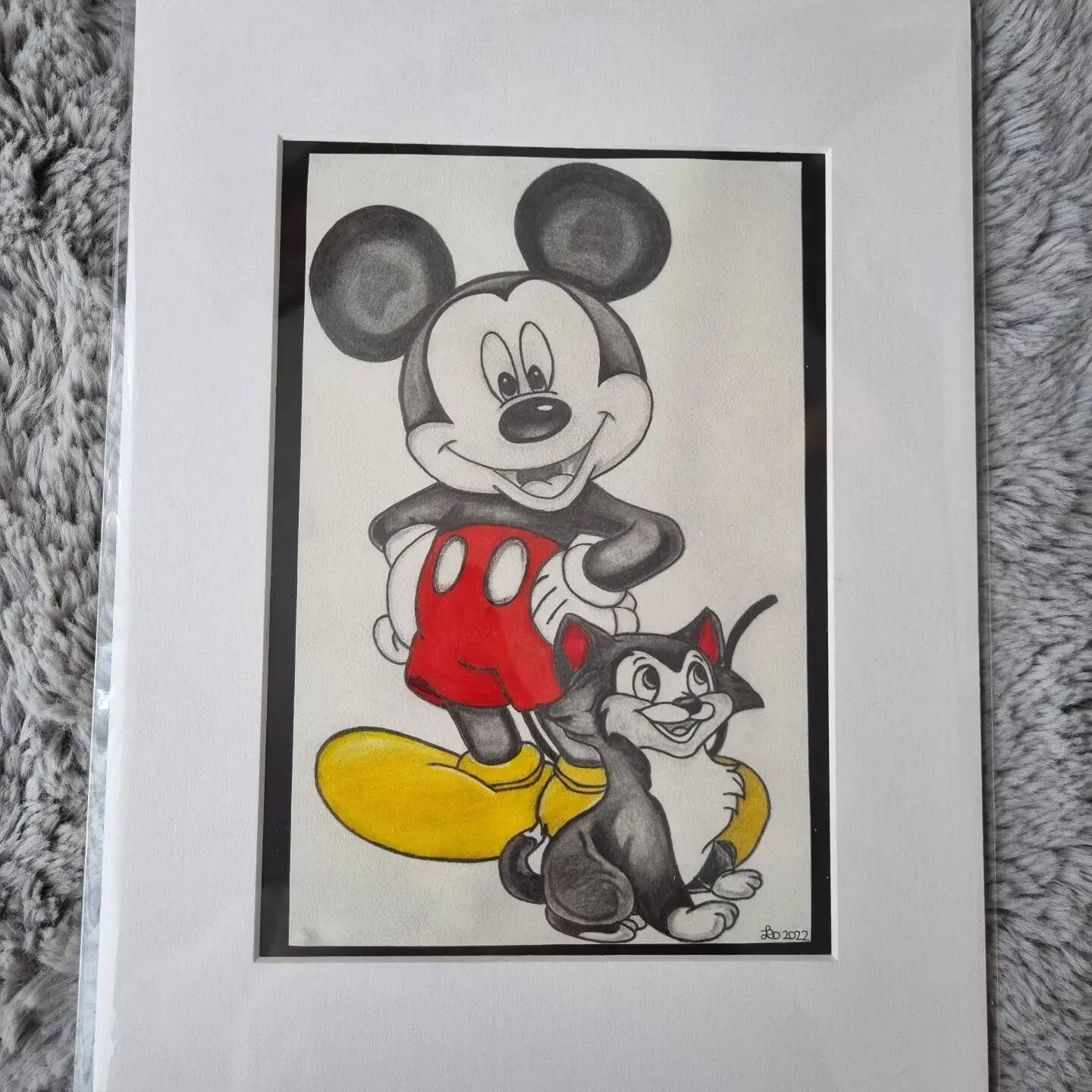 Mickey And Minnie Mouse Pencil Drawings