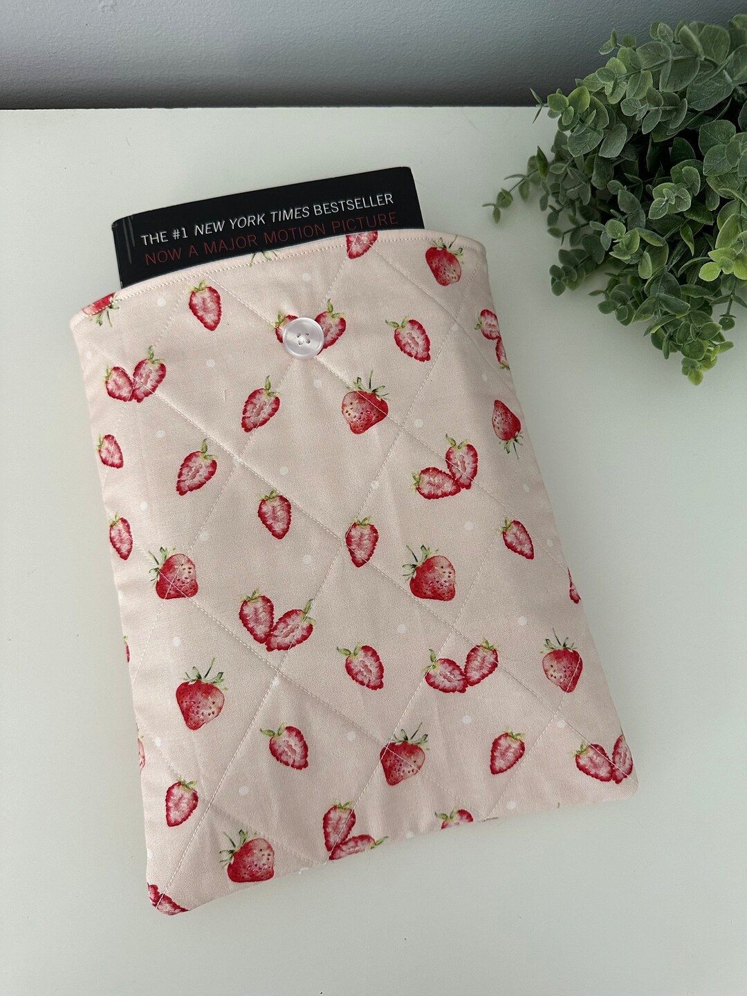 Light Pink Strawberry Quilted Book Sleeve, Book Pouch, Book Cover, Book ...