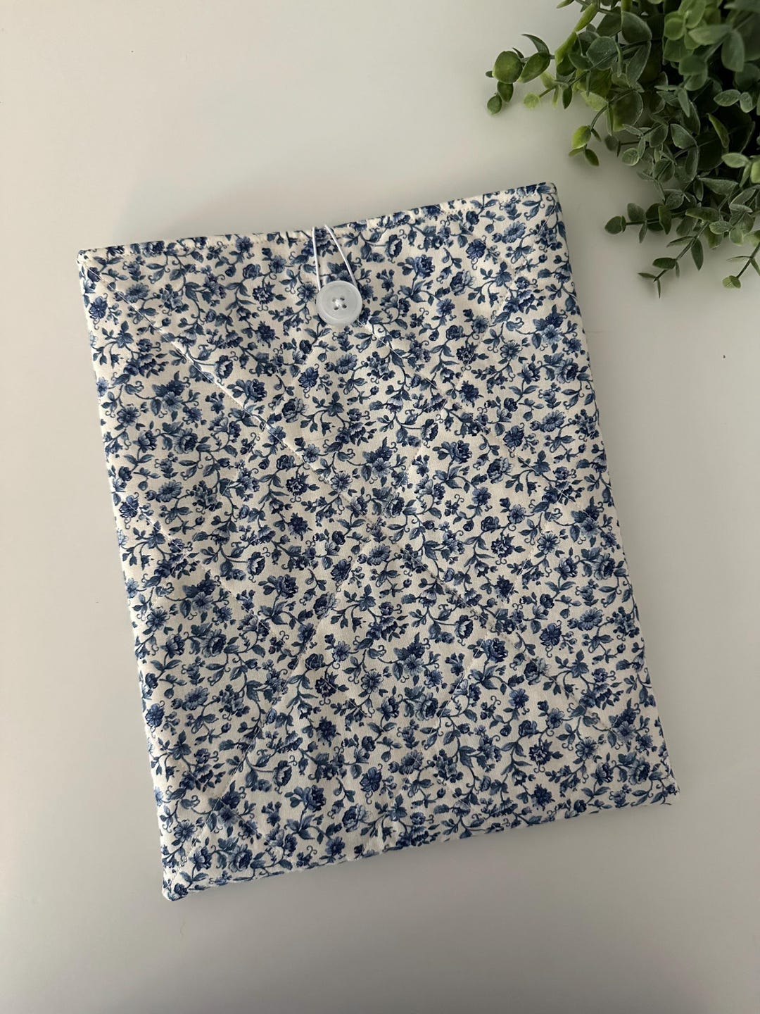 Antique Blue Floral Quilted Book Sleeve, Book Cover, Book Protection ...