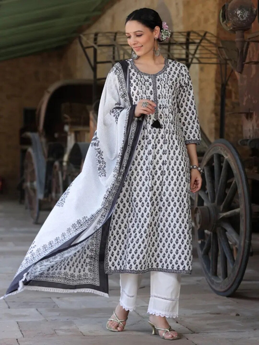 Gauri Kurta Set-hand Block Print Pure Cotton Kurta With Solid White ...