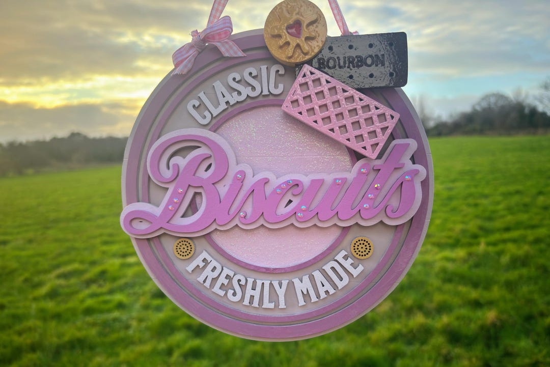 Classic Biscuits Pastel Pink Wall Plaque Housewarming Gift for Women ...