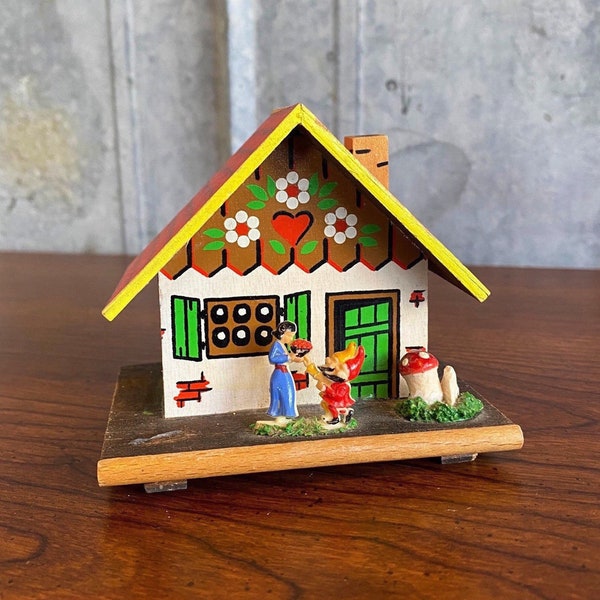 Snow White Bank - Etsy