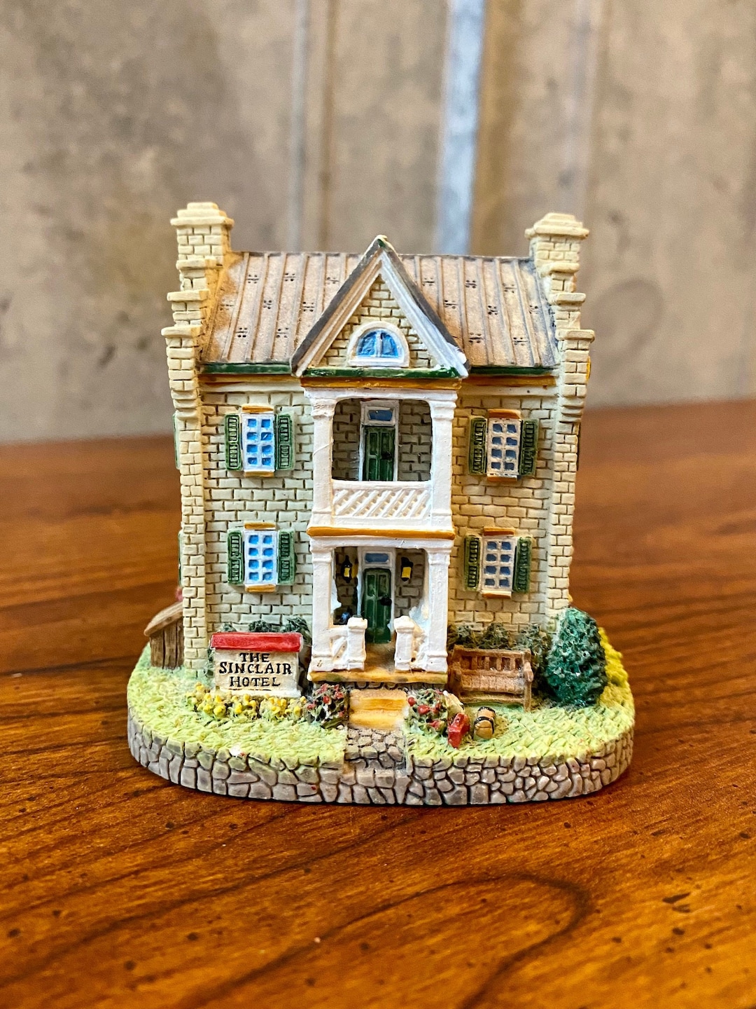Vintage Sinclair Hotel Miniature Replica - Etsy