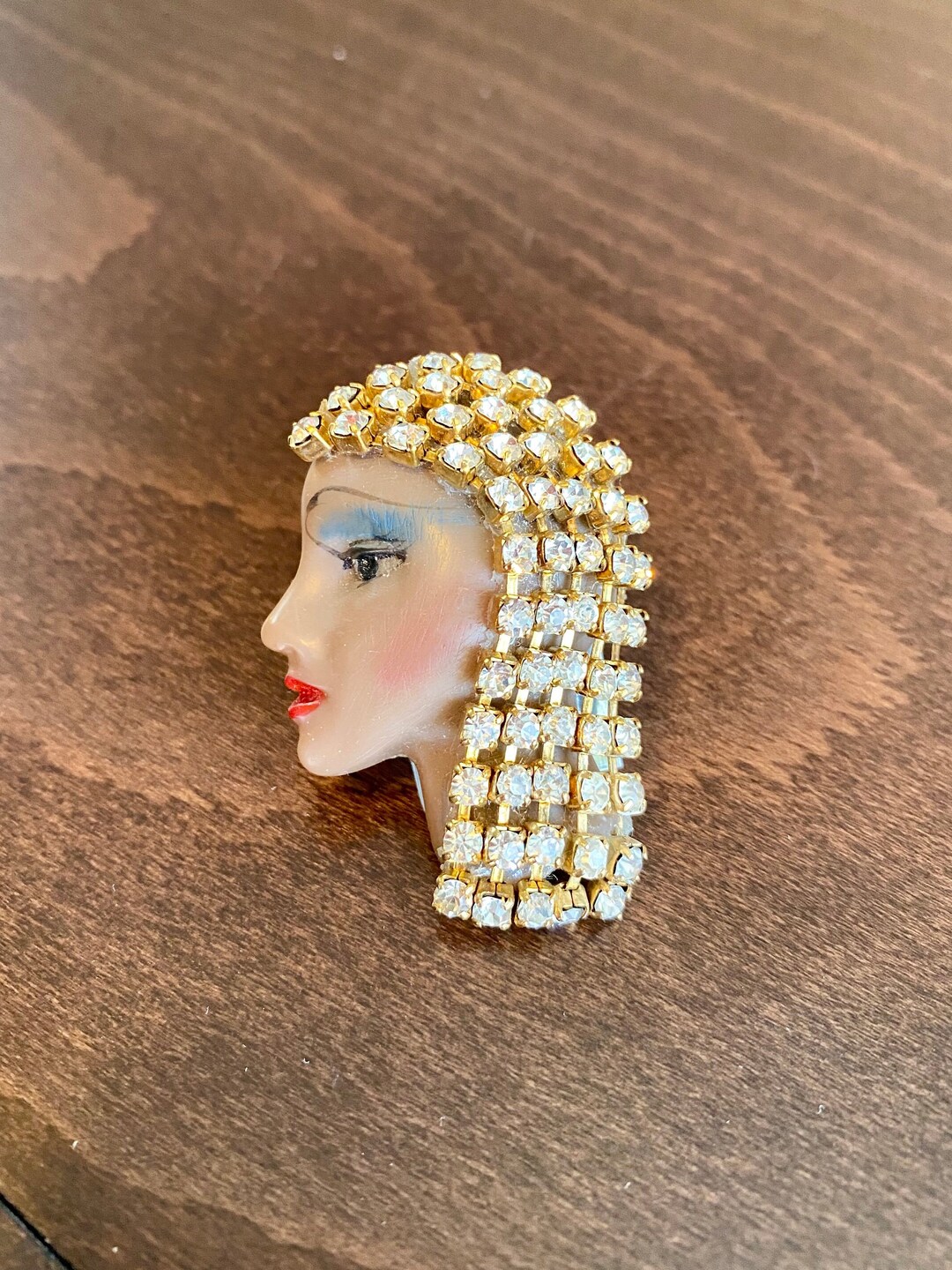 Vintage Egyptian-cleopatra Chest Brooch - Etsy