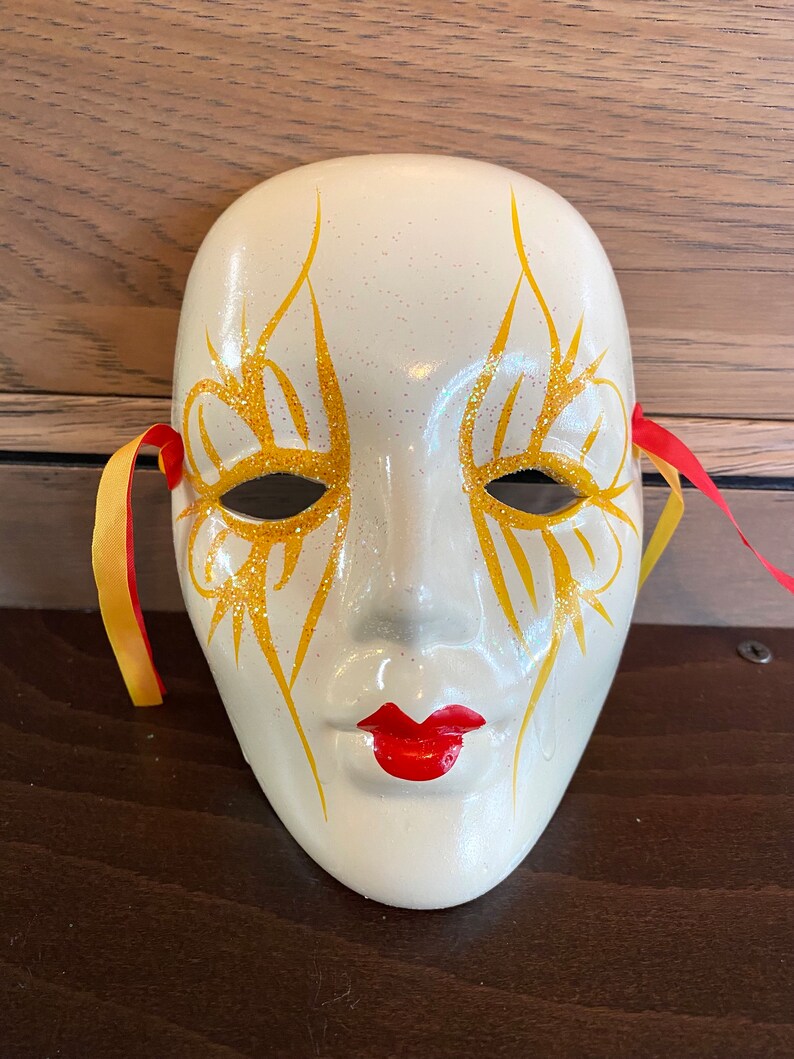 Vintage Masquerade Ceramic Masks - Etsy
