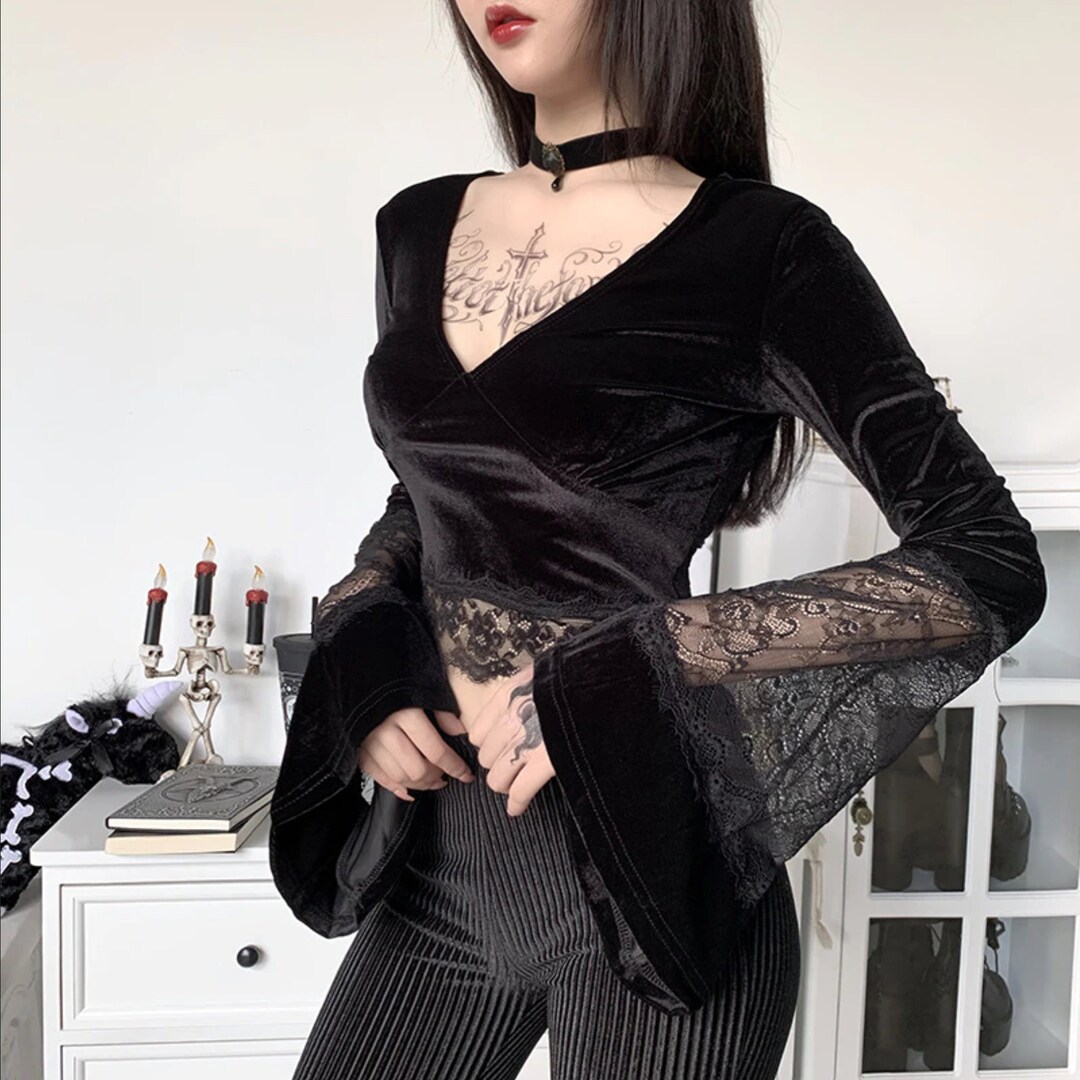 Black Wide Longsleeved V-neck Gothic Grunge Emo Vampire - Etsy