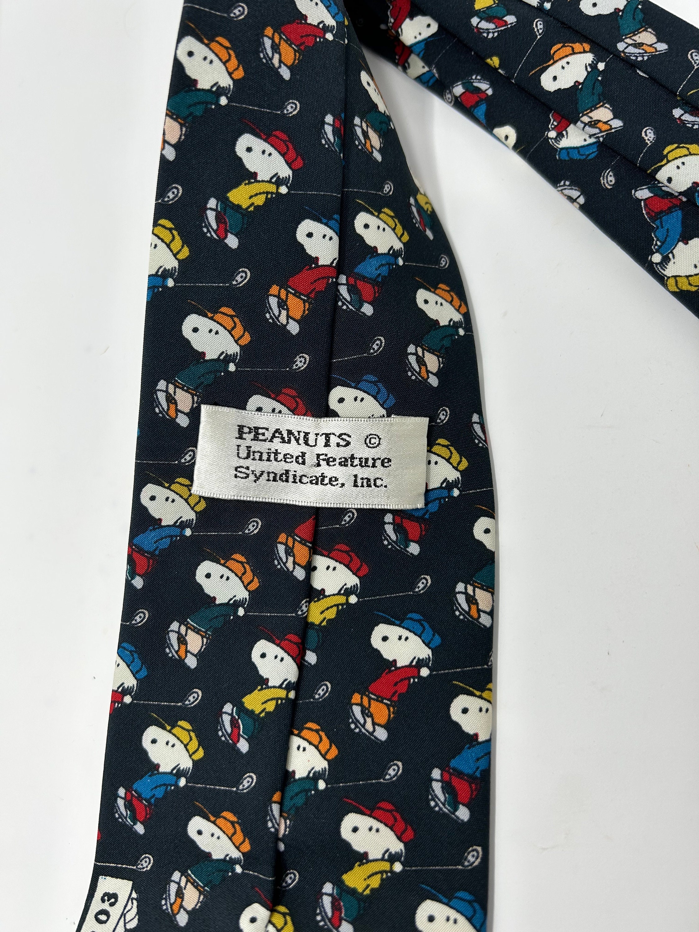 MEN'S SNOOPY NECKTIE Featuring Peanut's Character Snoopy as a Golfer - Etsy