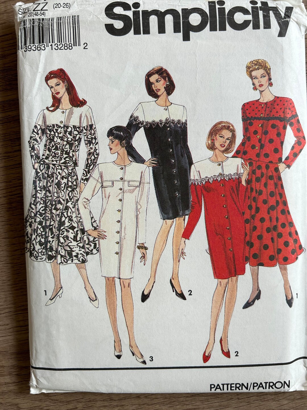 SIMPLICITY SEWING PATTERN 8115 Misses/misses Petite One or Two Piece ...