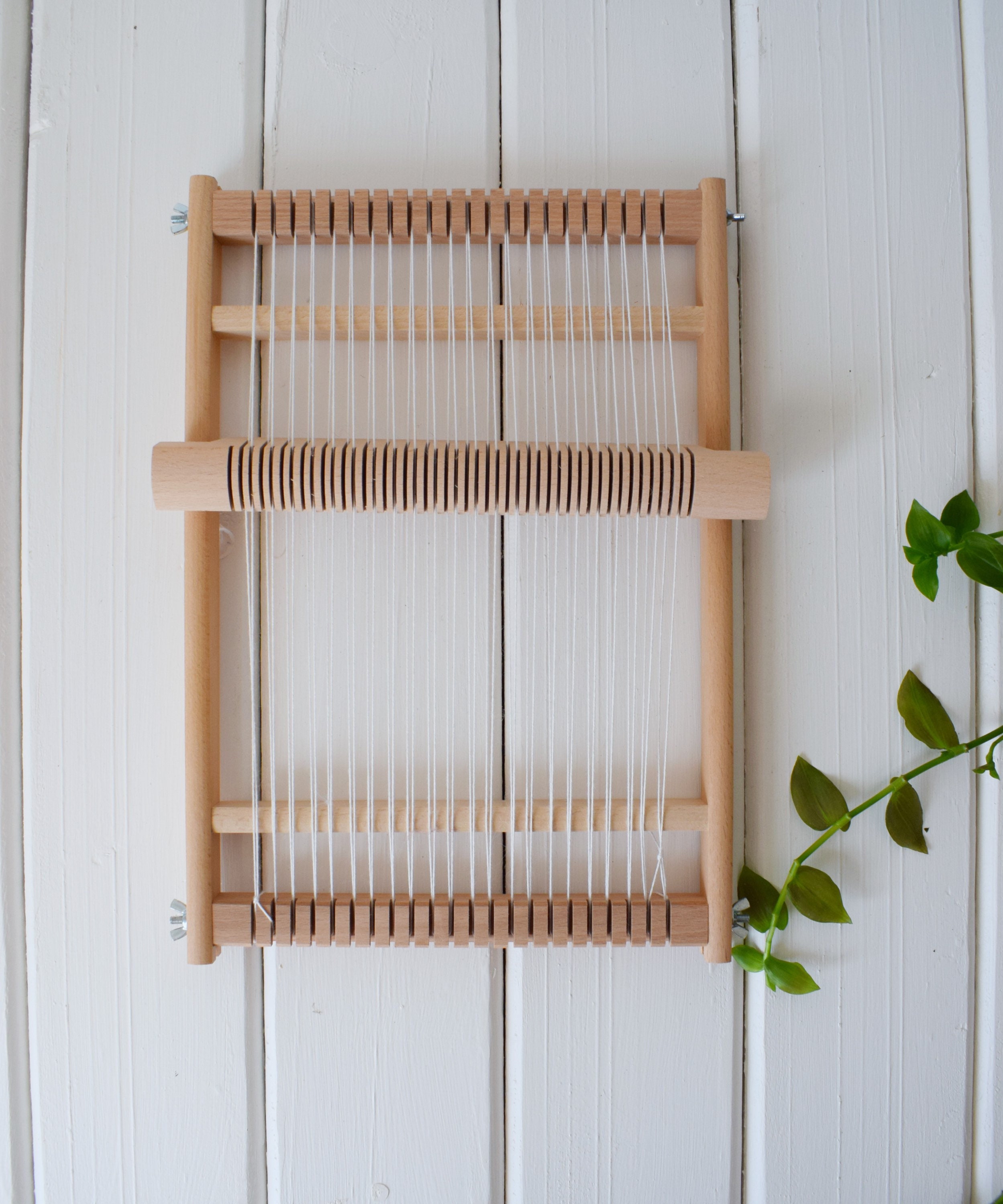 Small Standing Weaving Loom Kit: Beech Wood, Yarn & Tools - Etsy