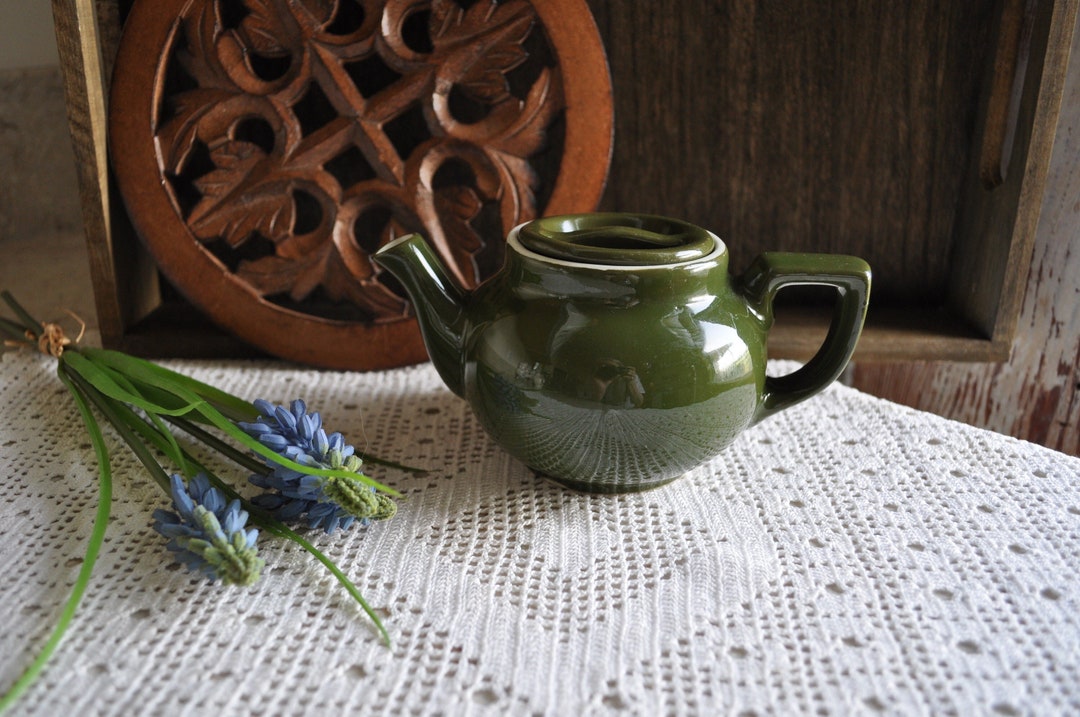 Vintage Hall Ceramic Restaurantware Individual Teapot With Lid - Green ...