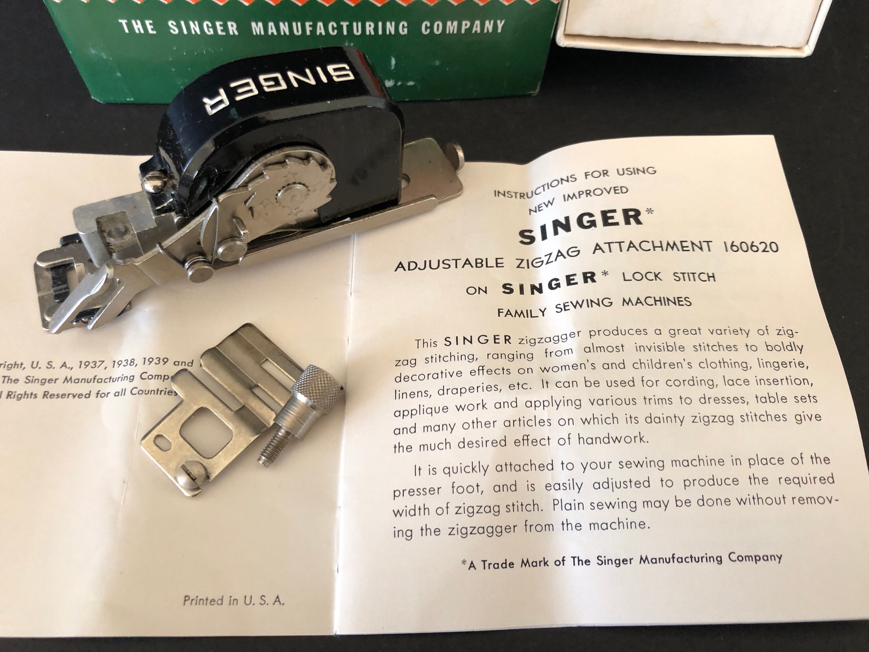 Singer Sewing Machine Attachments Vintage. Bottonholer, Blind Stitch ...