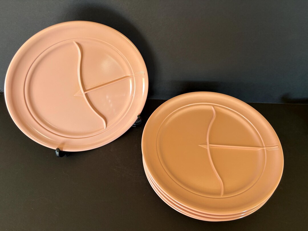 Vintage Pink Mallo-ware Divided Plates - Bow & Arrow Design - Set of 6 ...