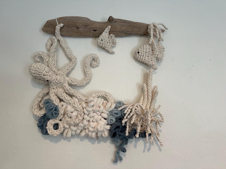 Octopus on the Move - Etsy