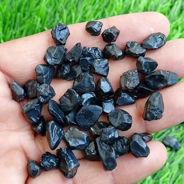 Spinel Crystal - Etsy