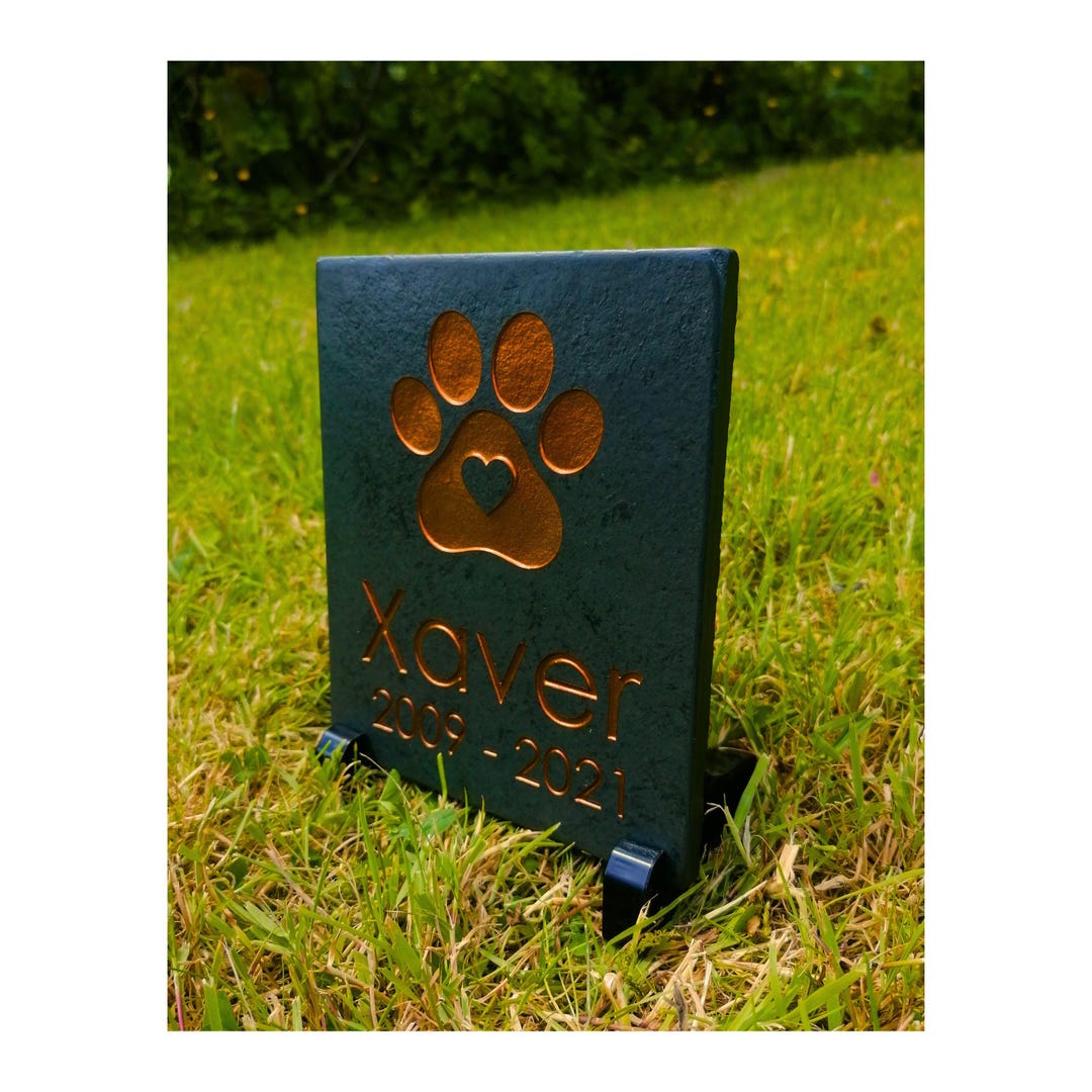 Personalised Custom Pet Paw Print | Engraved Natural Slate Memorial ...
