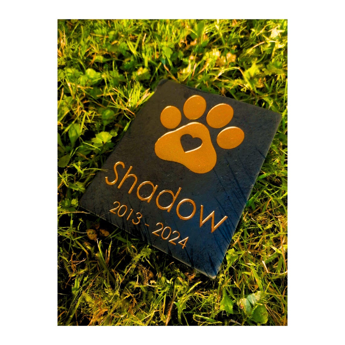 Personalised Custom Pet Paw Print | Engraved Natural Slate Memorial ...