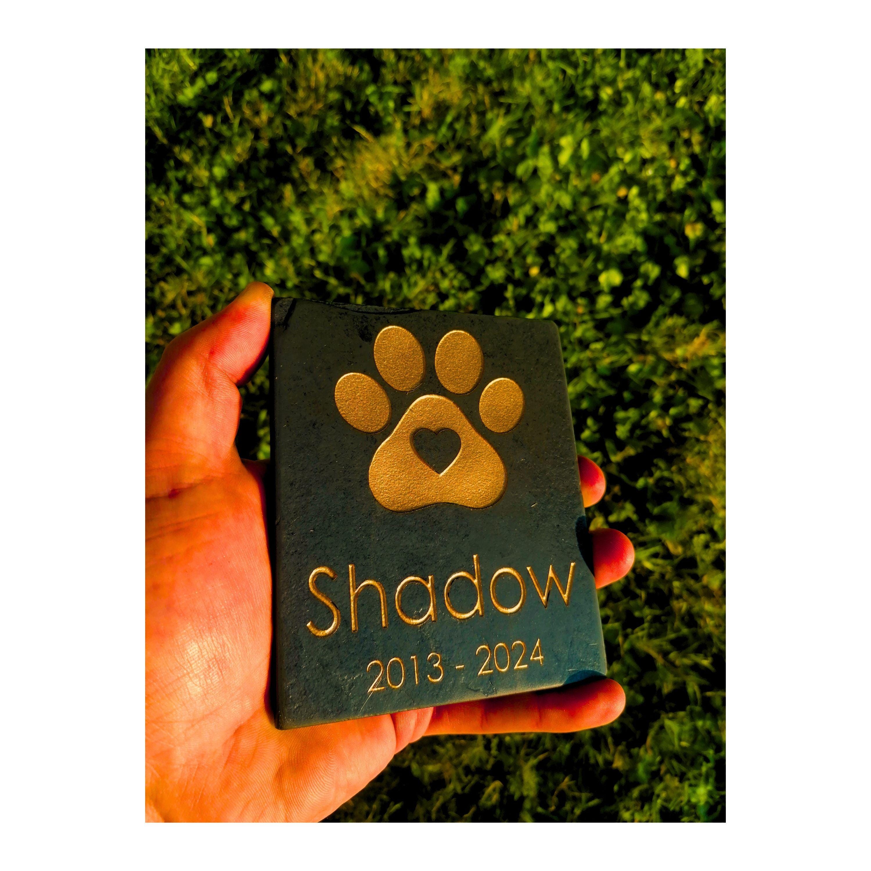 Personalised Custom Pet Paw Print | Engraved Natural Slate Memorial ...
