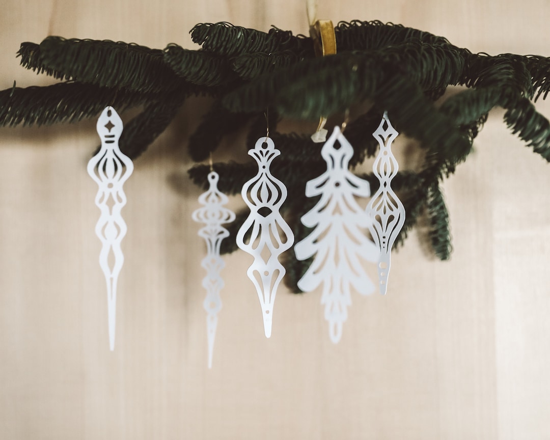 Paper Icicles Set of 10 - Etsy