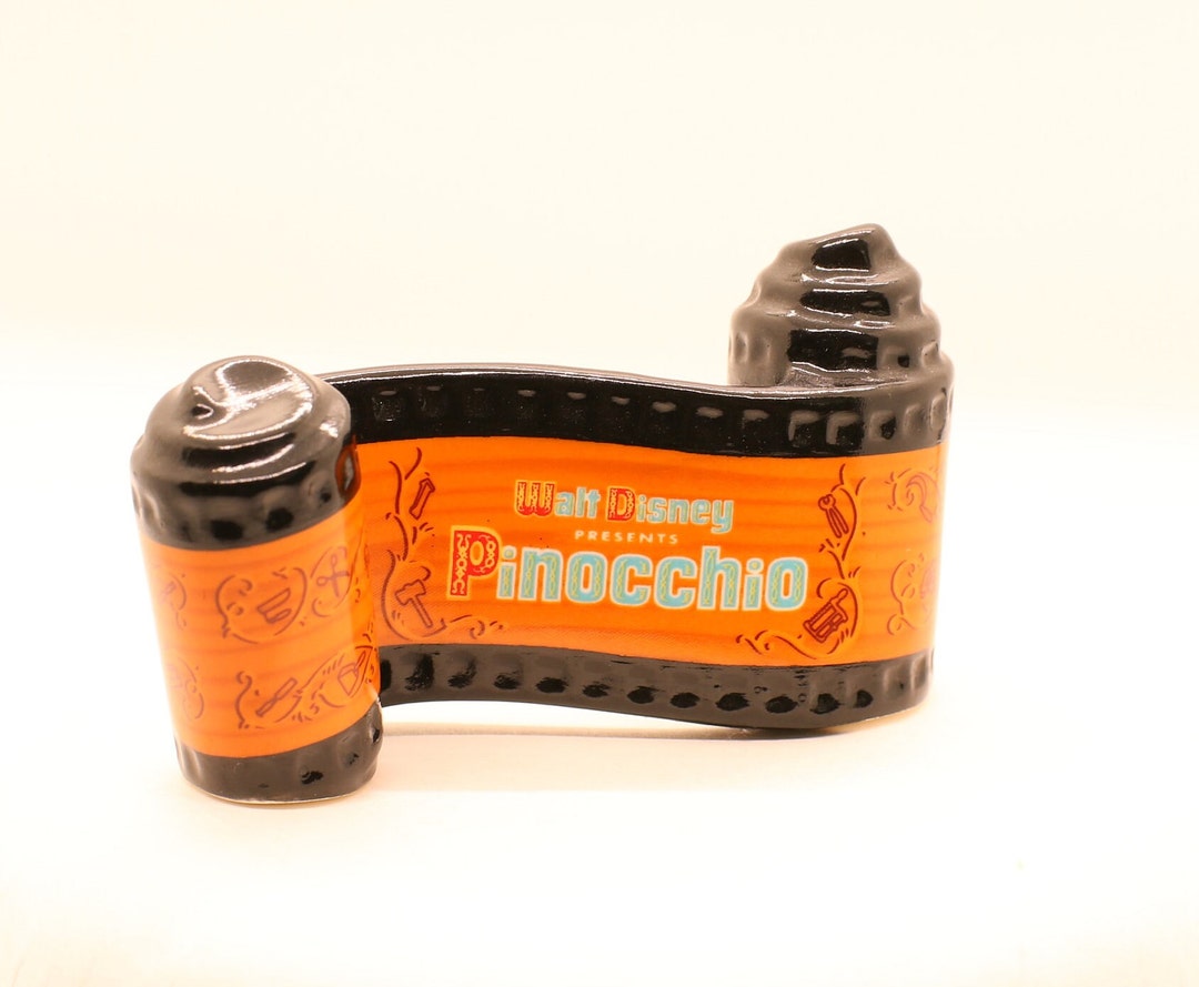 Pinocchio Title Screen Pinocchio Walt Disney Classics Collection WDCC ...