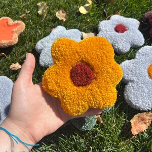 Autumn Hand Tufted Indie Flower Rug Wall Hangings | Tufted Rug Coasters ...