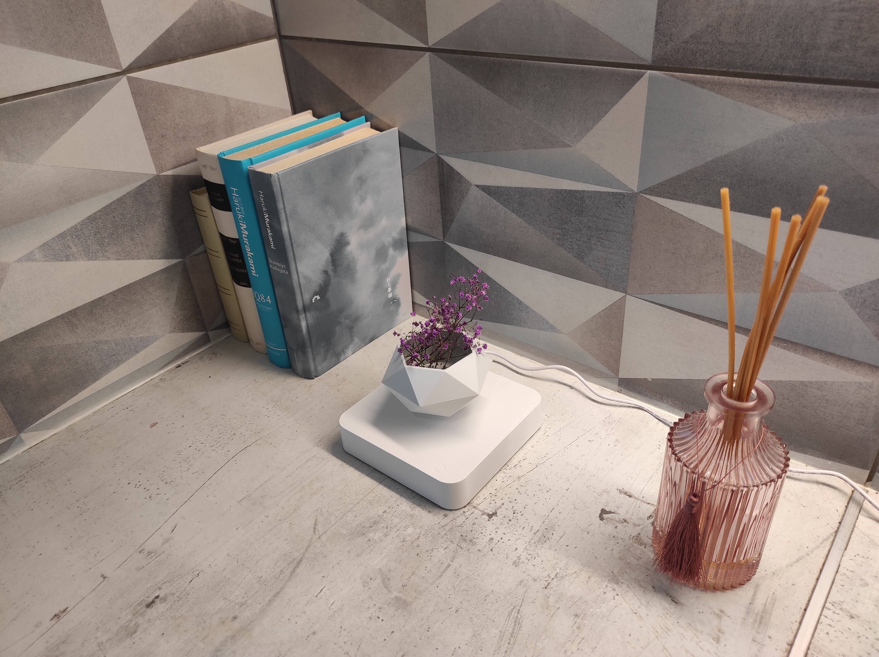 Flying Pot Levitating Floating Plant Pot Magnetic Rotating Air Bonsai ...