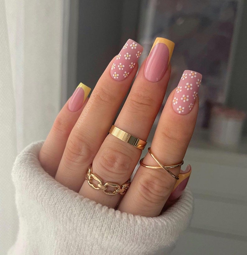 Spring Nails Pastel Colors White Flowers Nails French - Etsy
