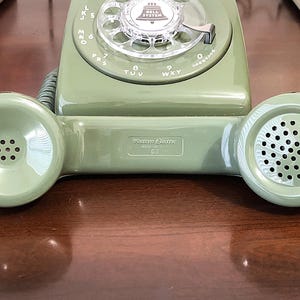 Restored Vintage Western Electric Model 500 Rotary (pulse) Dial Green ...