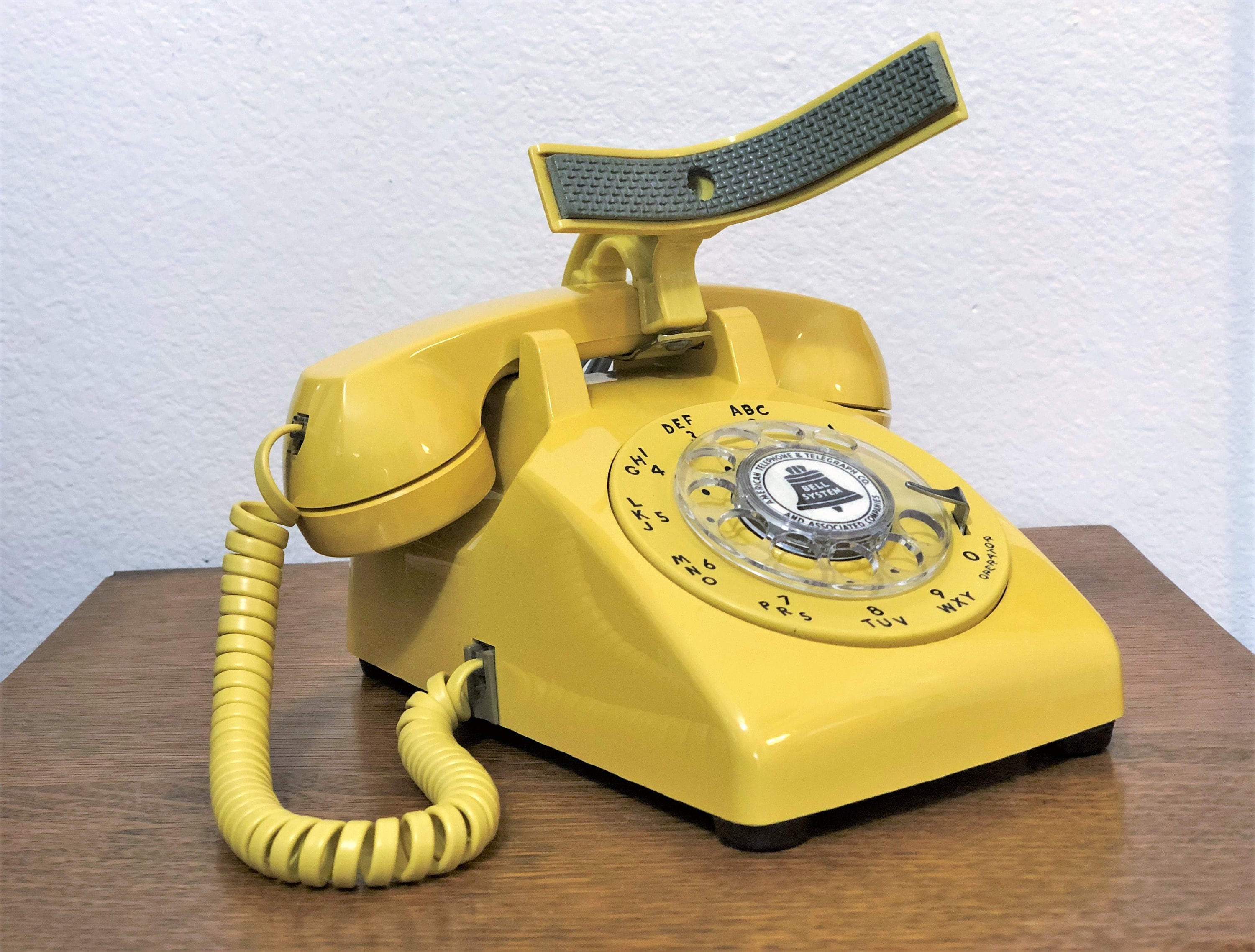 Working Restored Bell System Western Electric Model 500 Yellow Rotary ...