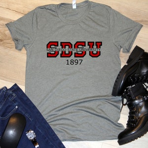 SDSU T-shirt: San Diego State University Vintage Crewneck T-shirt - Etsy