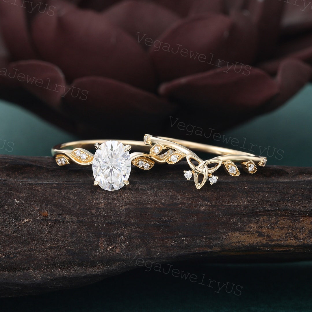 Oval Moissanite Ring Set Vintage Yellow Gold Engagement Ring Set Dainty ...