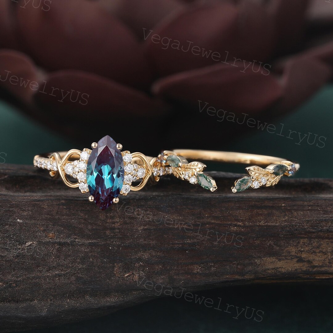 Marquise Cut Alexandrite Engagement Ring Set Solid Gold Art Deco Leaf ...