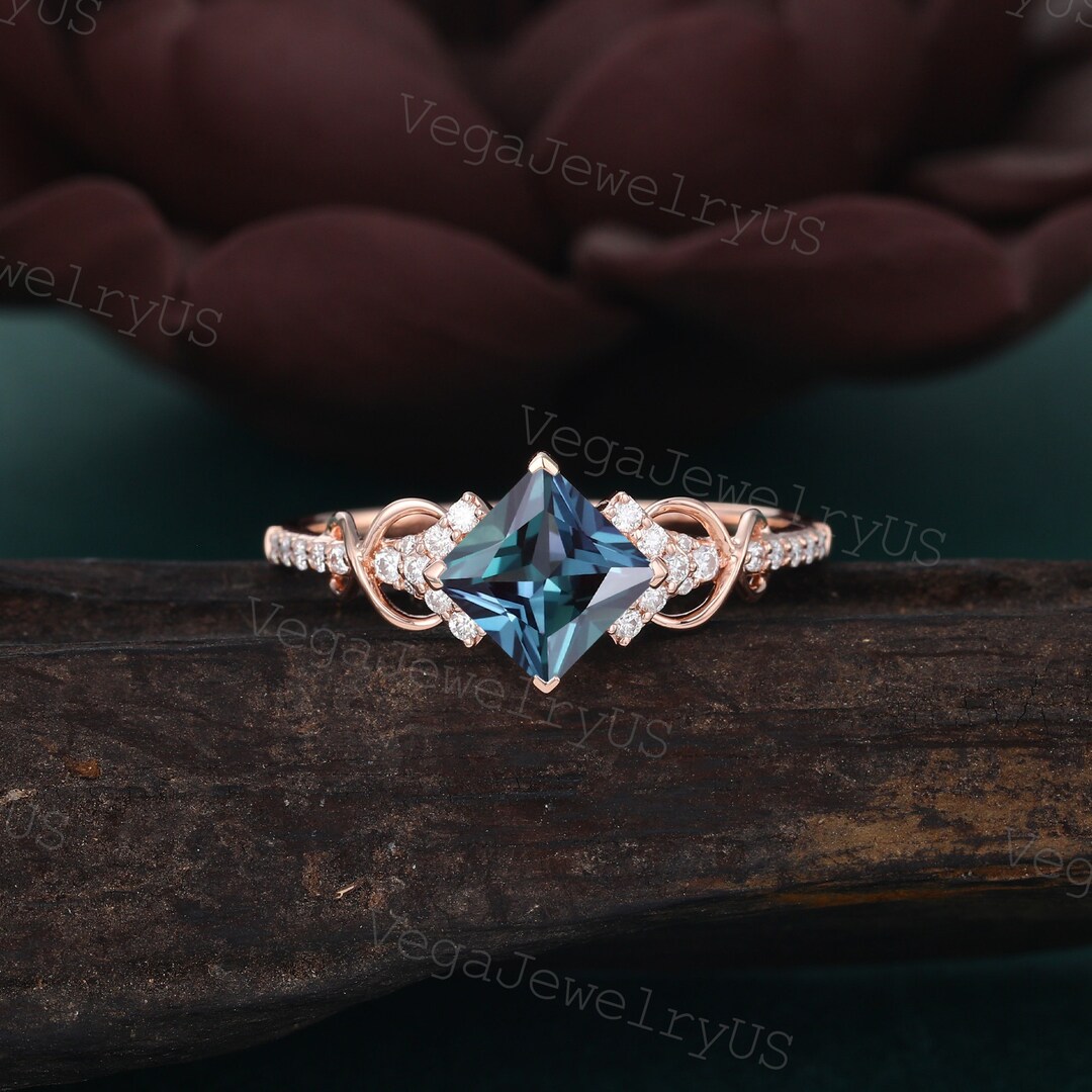 Princess Cut Alexandrite Engagement Ring Unique Rose Gold Moissanite ...