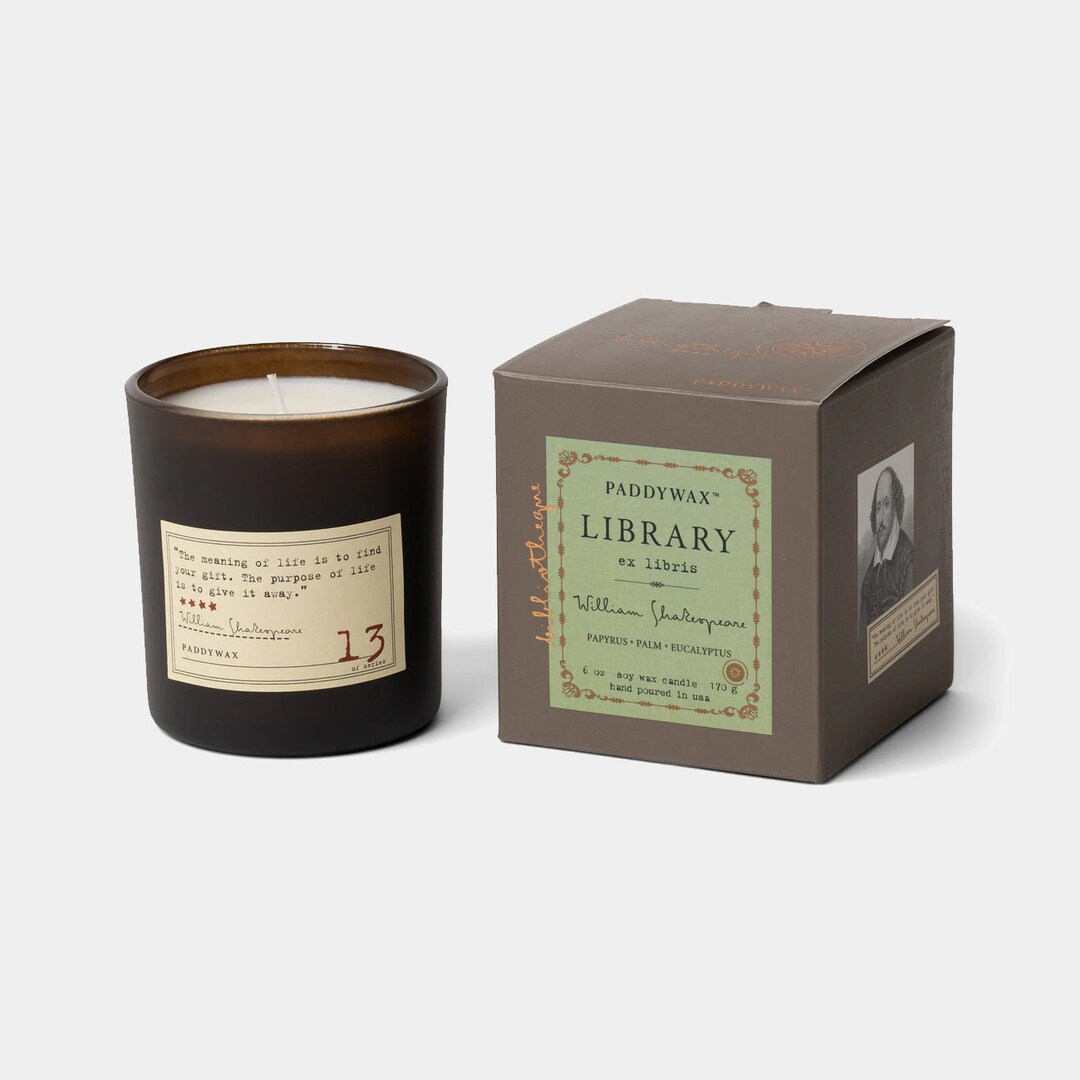 William Shakespeare Candle 184g, With Shakespeare Quote, Library and ...