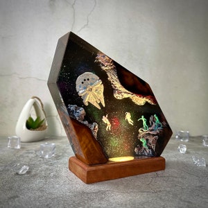 Aliens and Astronauts Resin Lamp, Space Epoxy Wood Lamp, Galaxy Space ...