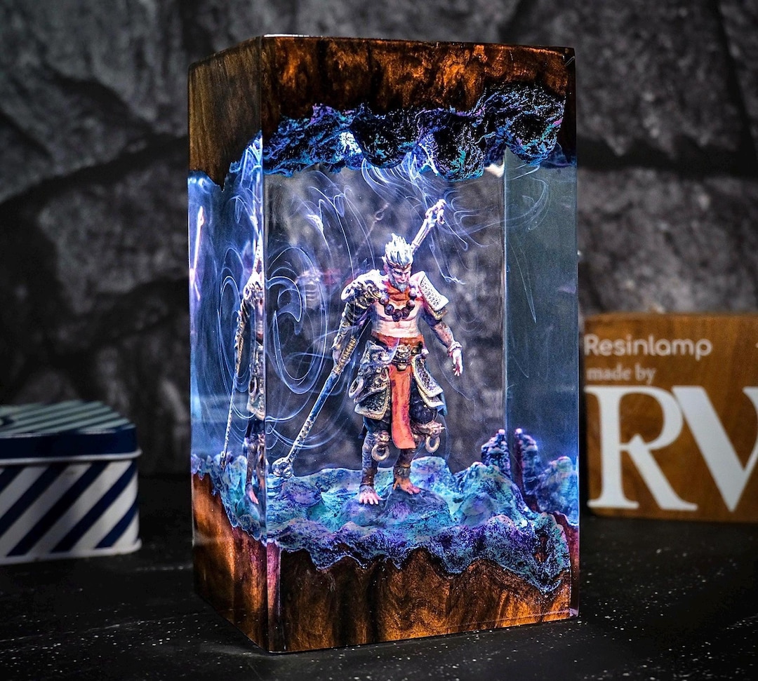 Handmade Resin Lamp, Game Gift, Gift for Him ,homedecor - Etsy