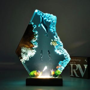 Epoxy Resin Ocean Lamp: Whale, Divers, and Sea Life Night Light - Etsy