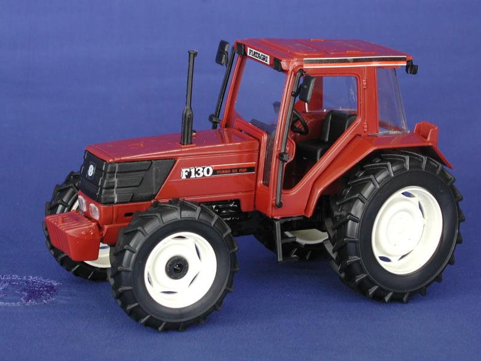 ROS - Fiat F130 Farm Tractor. Diecast 1:25 Scale - Etsy